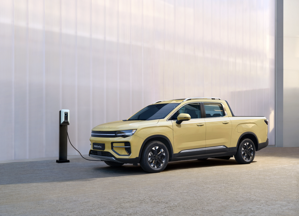 Geely Radar RD6 - Drive EV GH